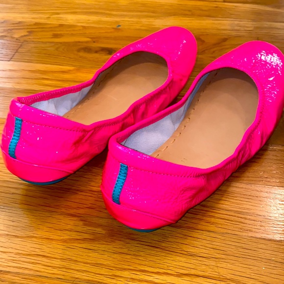 Tieks | Shoes | Tieks Neon Pink Pop Pink Ballet Flat | Poshmark